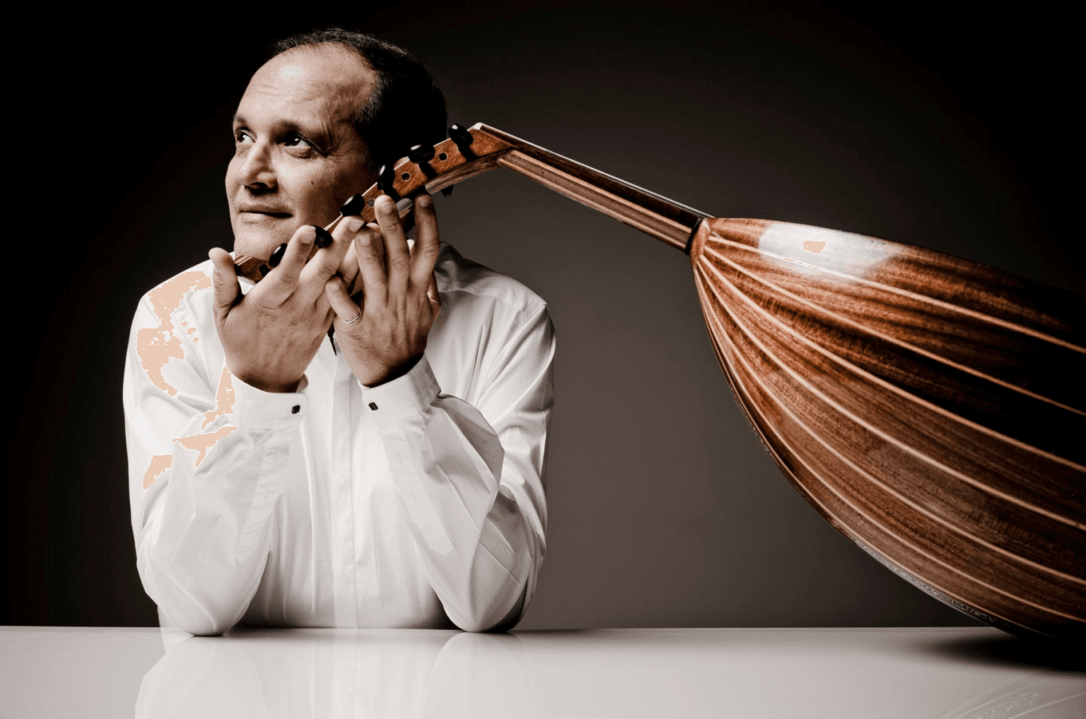 The Magic of Fusion Music: Blending Cultures and Genres for a Unique Sound